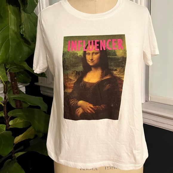 Tops | Mona Lisa Influencer Art Tee | Poshmark